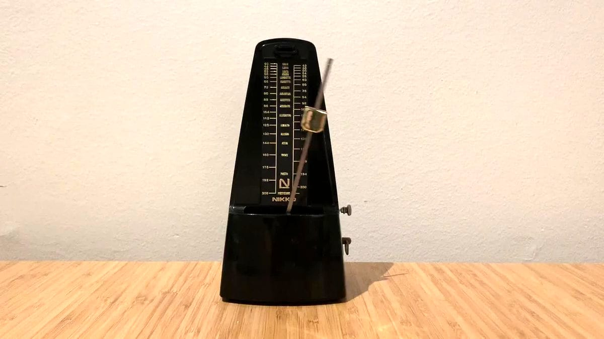 The Ultimate Guide to Metronomes: Types, Benefits, and Fun Facts